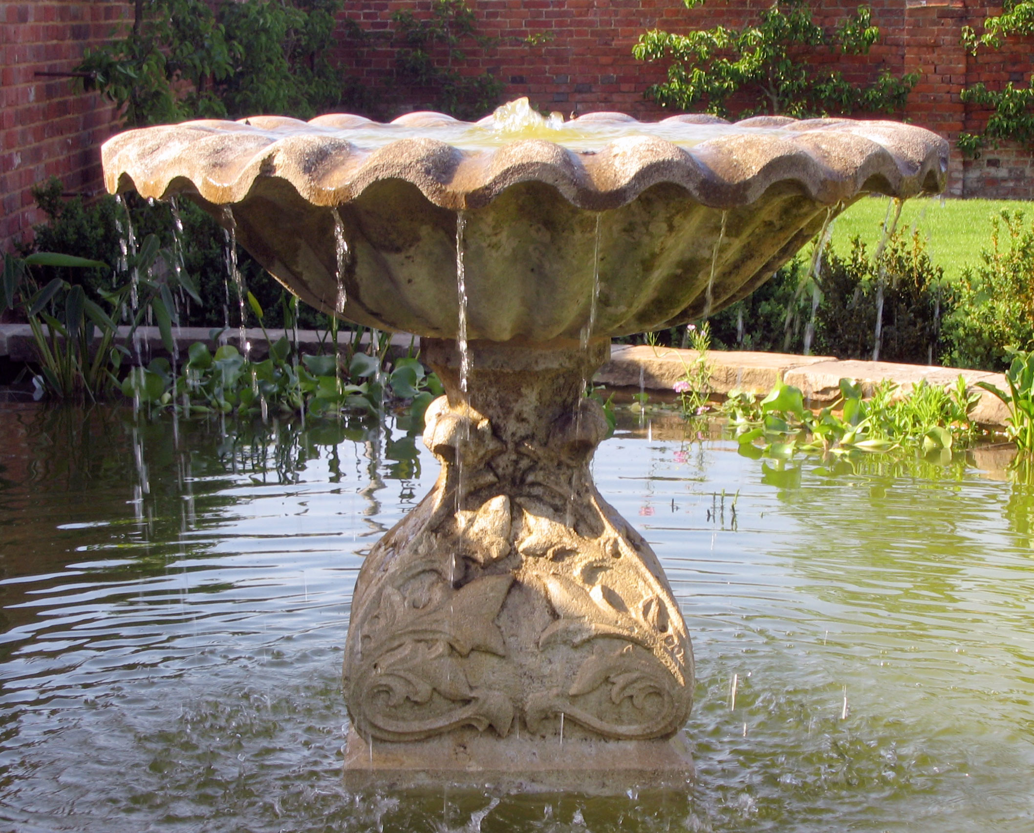 LARGE GARDENS - Mike Bayon Garden Design West